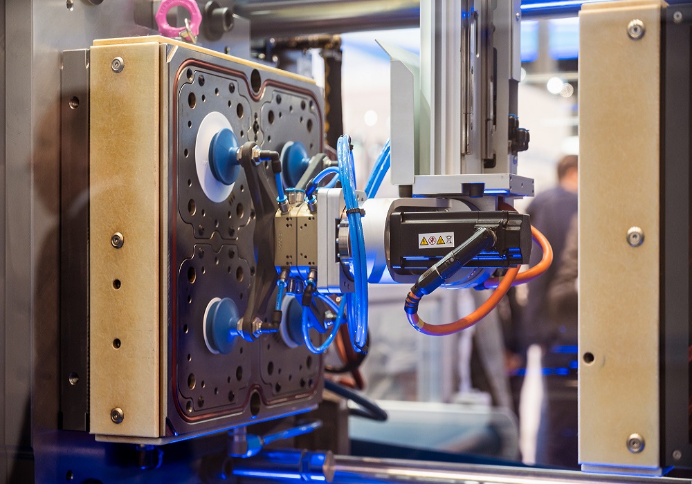 LSR Smart Caps demo highlights moulding precision at K 2022 - Sumitomo ...